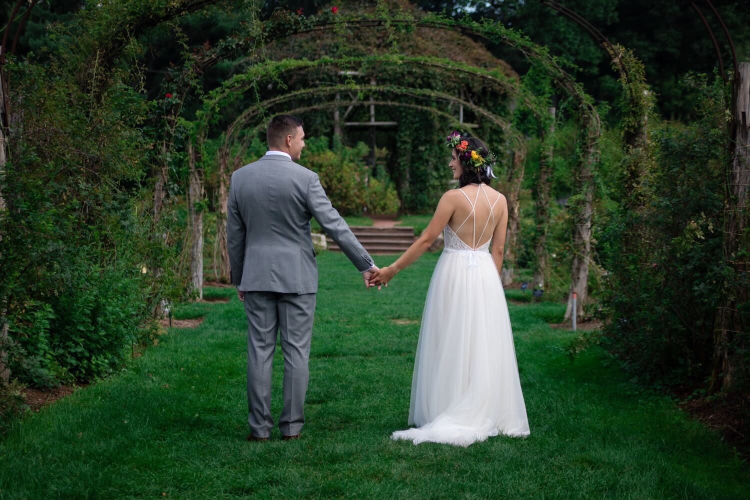 The 6 Best Wedding Blogs to Follow in 2020 - Joy