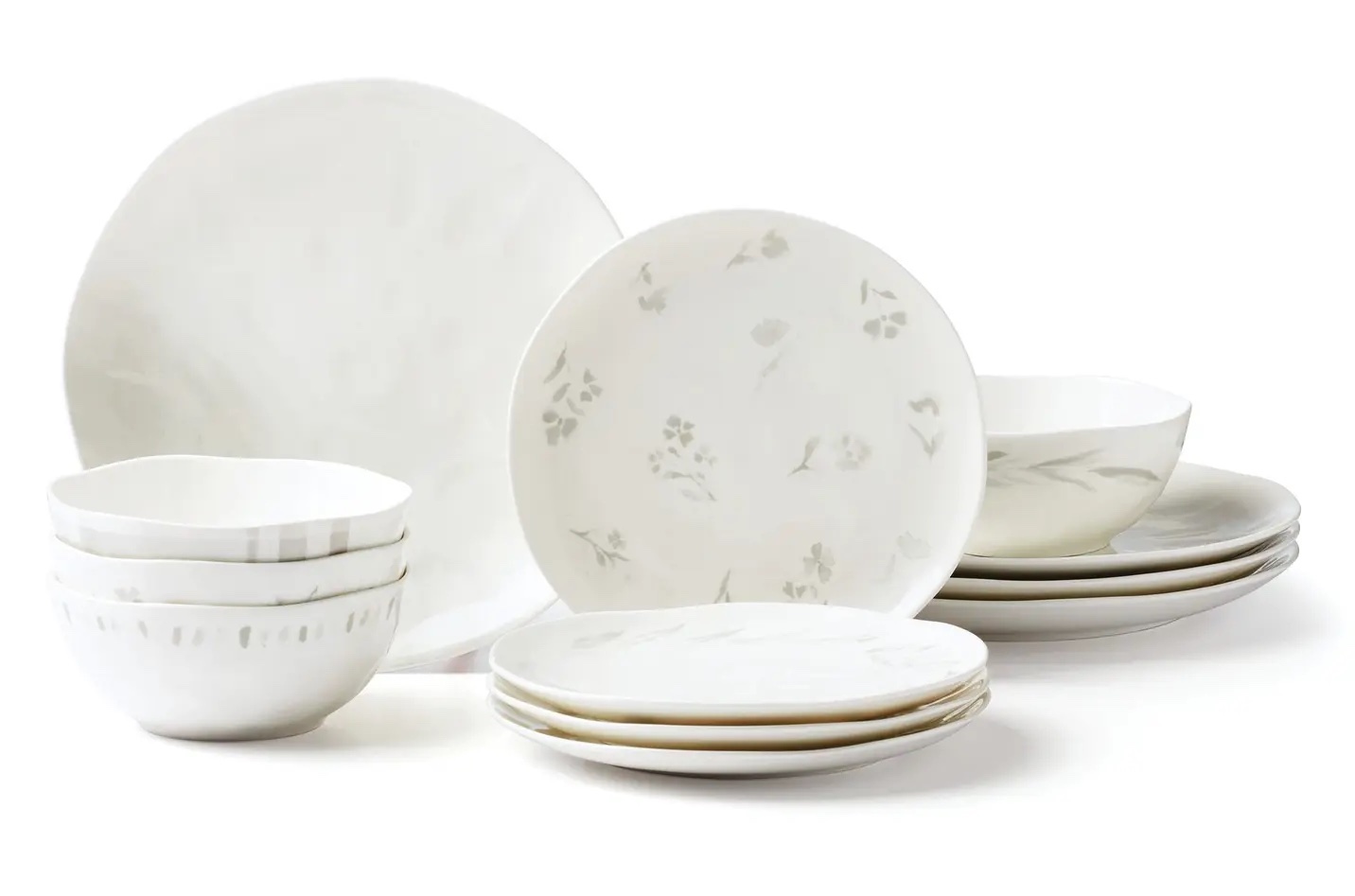 The Best Dinnerware for Your Wedding Registry - Joy