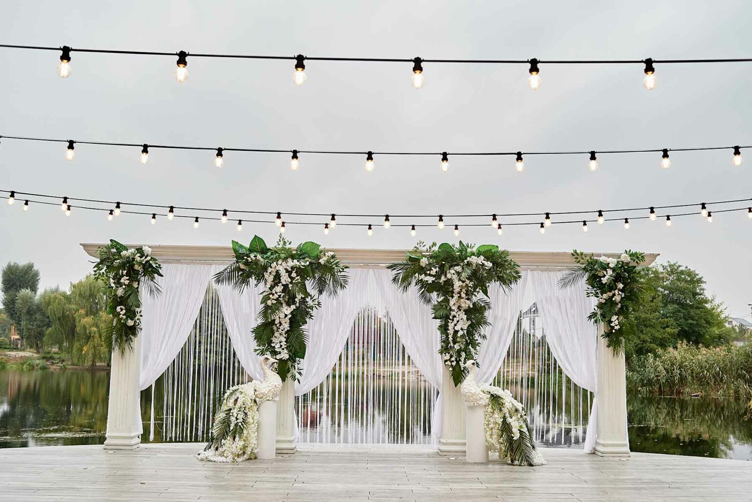 Spring Wedding Ideas to Create an Unforgettable Vibe - Joy
