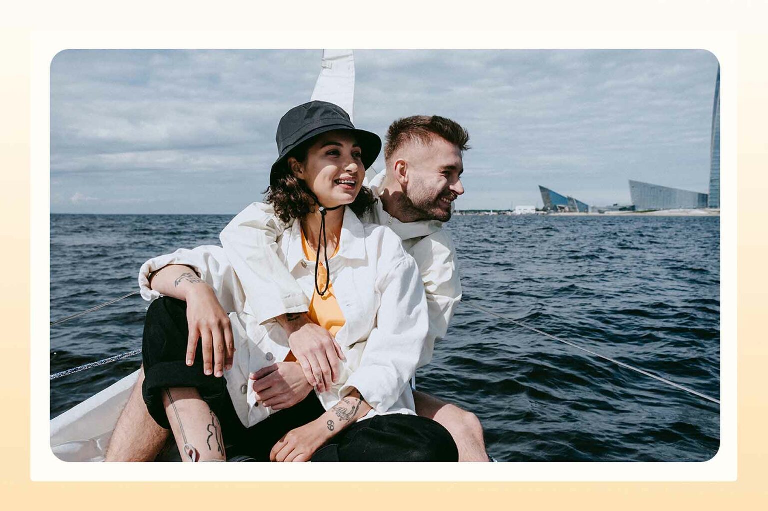 28 Unforgettable Beach Proposal Ideas - Joy