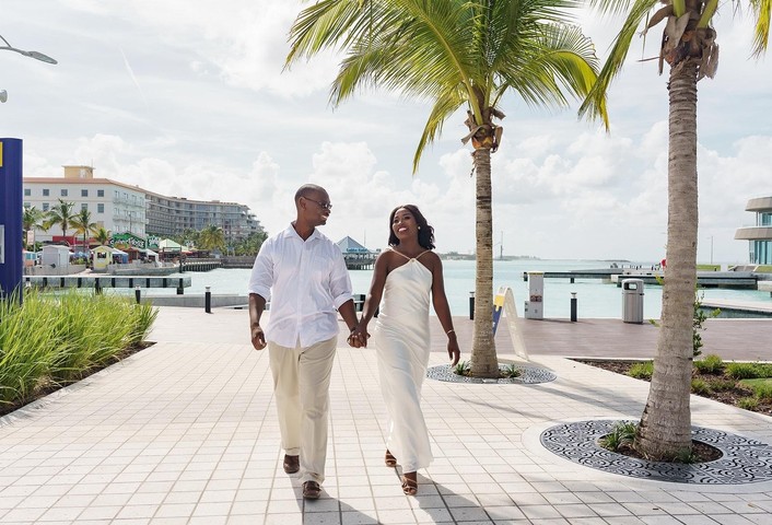 Covan & Divinia | Joy