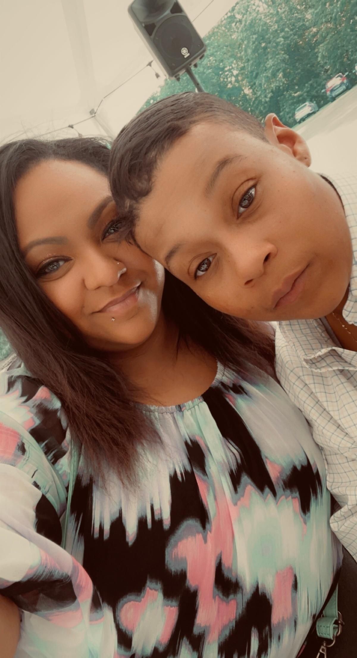 Ashley & Kelly