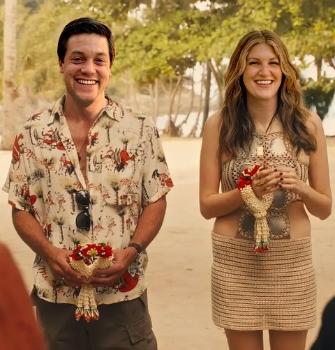 Anna Mertz & Andrew Scarmardo Wedding Registry | Joy