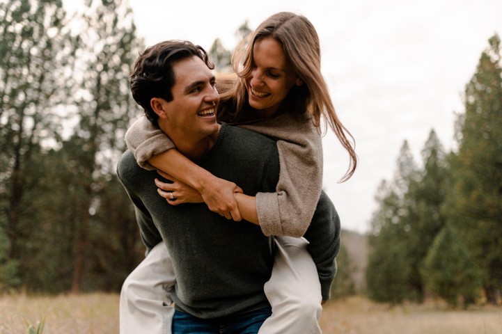 Ella & Brad | Joy