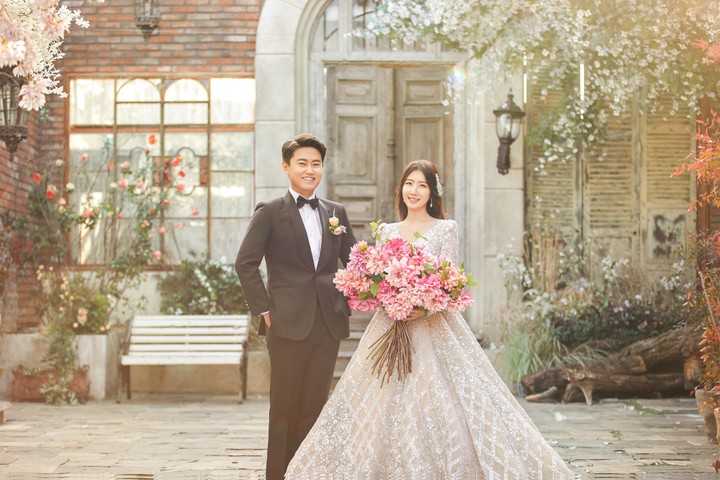 Seola & Larry | Joy
