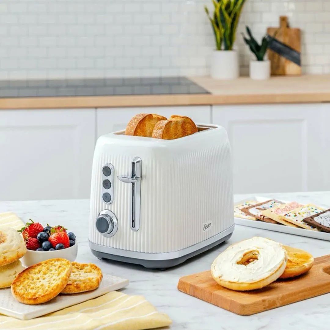 Oster Impressions Retro 2-Slice Toaster in White | Joy